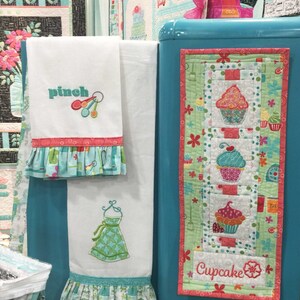 Tea Time Table Runner, Wall Hanging & Sign Applique Quilt Pattern by ...