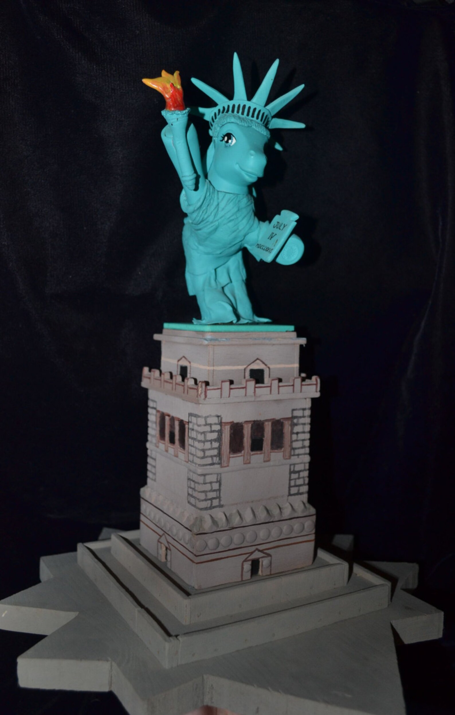 Custom My Little Pony Statue of Liberty | Etsy