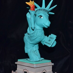 Custom My Little Pony Statue of Liberty - Etsy