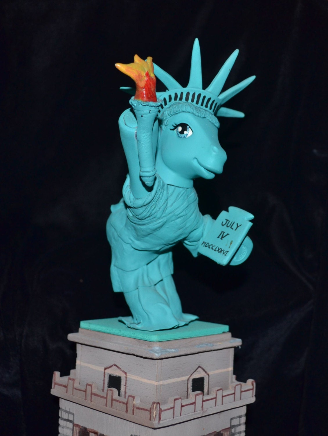 Custom My Little Pony Statue of Liberty - Etsy