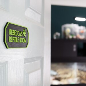 Custom 3D Printed Room Sign Plaque | Various Colours, Styles & Icons - Etsy