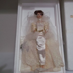Romantic Rose Bride Barbie Doll by Mattel 1995 New in Box Limited ...