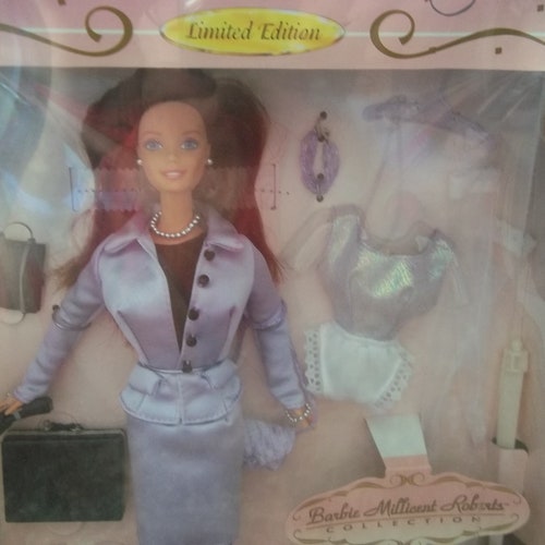Barbie Perfectly Suited 1997 17567 By Mattel Robert Millicent
