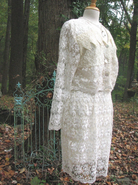 Beautiful Ivory lace Suit - Gem
