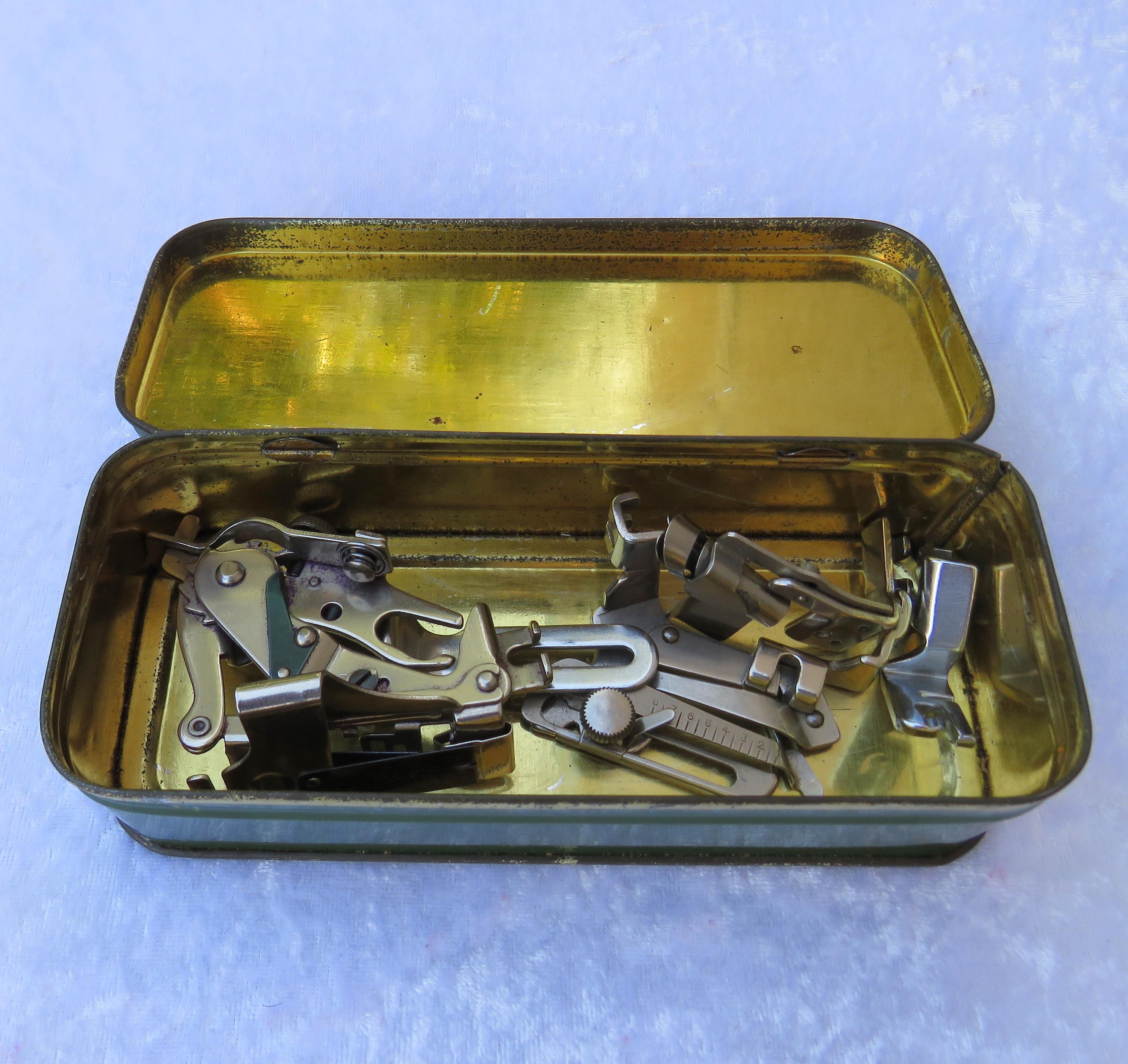 Green Singer Sewing Tin: 1940s, With Simanco Parts - Etsy