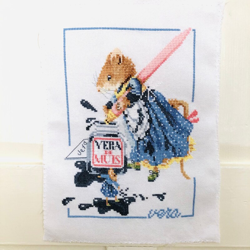 Vera the Mouse - Etsy