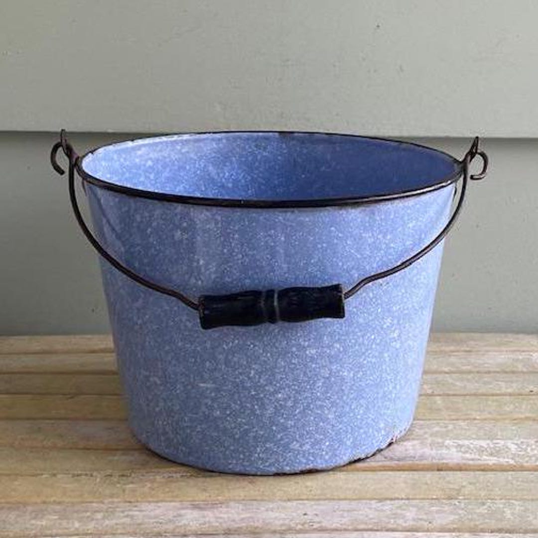 Vintage Blue Enamel Bucket, Farmhouse Graniteware - Etsy