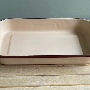 Enamel Cake Pan, Vintage Tan With Brown Trim Enamelware Pan - Etsy
