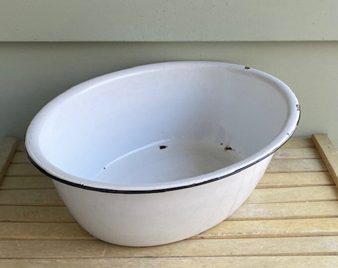Vintage Oval Enamel Wash Basin, White With Black Trim Enamel Farm Basin ...