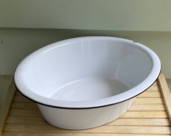 Large Vintage Oval Enamel Wash Basin, White With Black Trim Enamel Farm ...