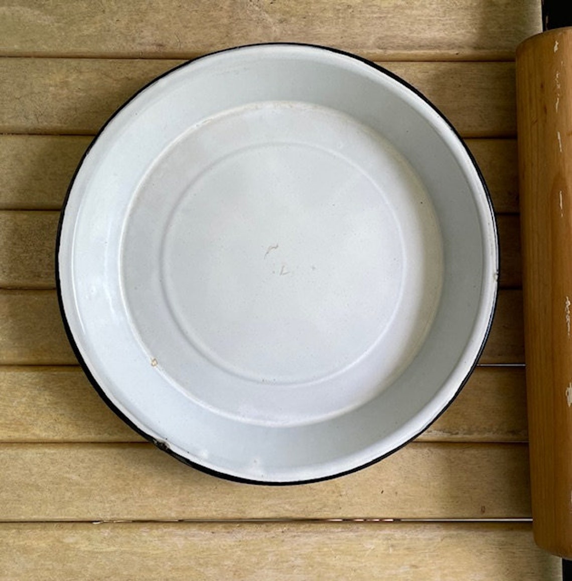 Vintage Enamel Pie Pan With Wood Rolling Pin - Etsy