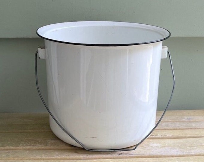 Vintage White Enamel Bucket, Farmhouse Enamelware - Etsy
