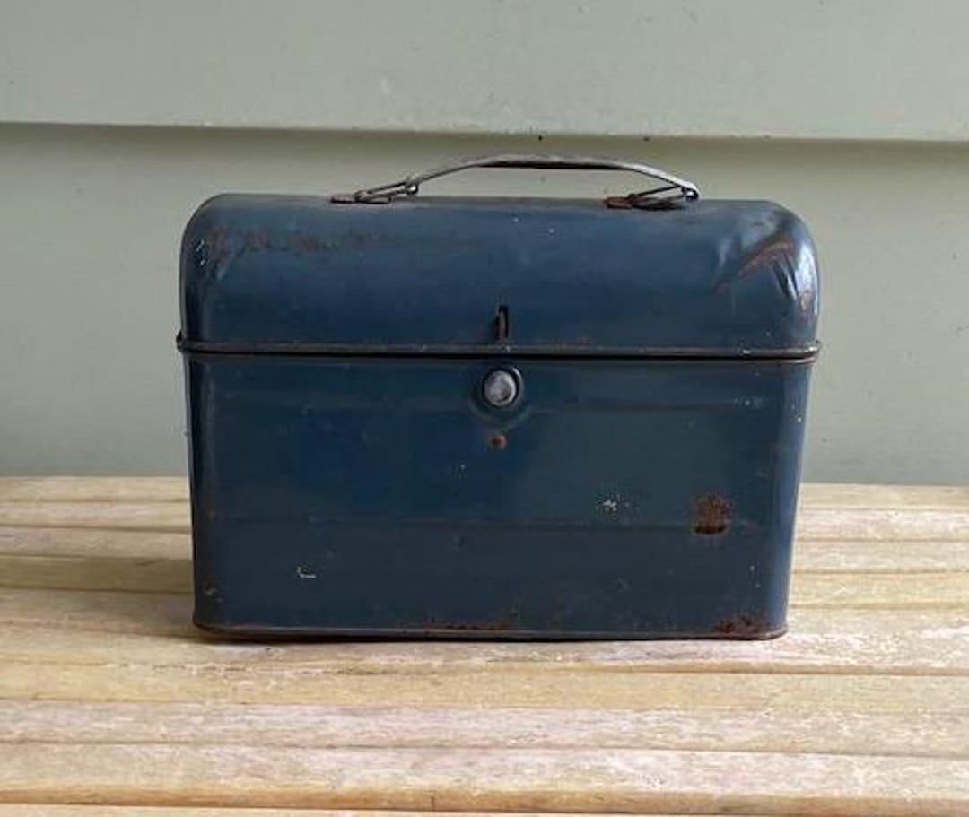 Vintage Metal Lunch Box - Etsy