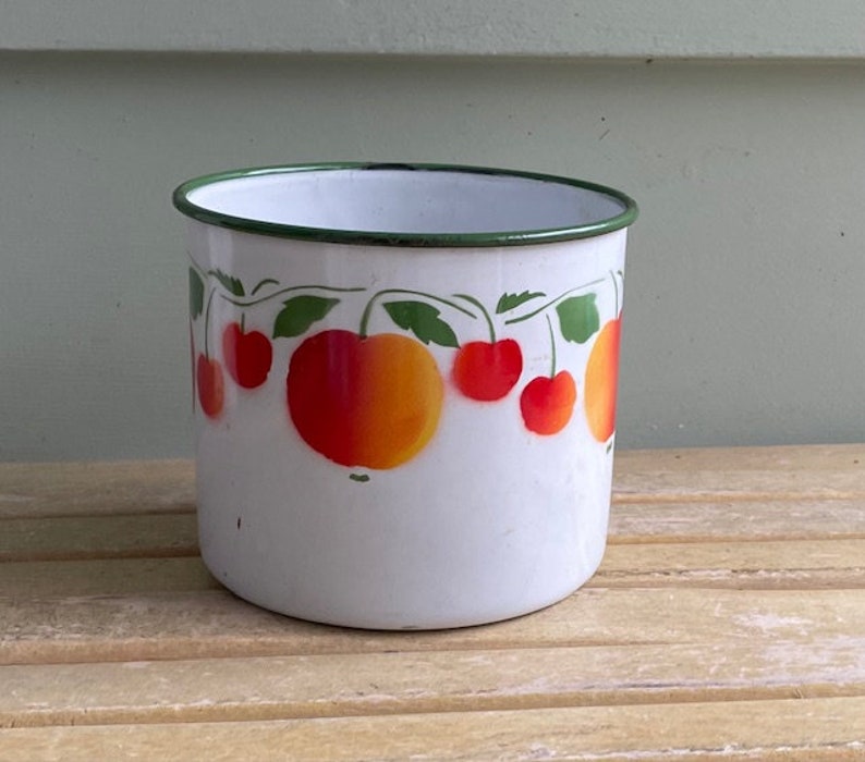Vintage Large Enamel Mug With Fruit Pattern, Vintage Kitchen - Etsy