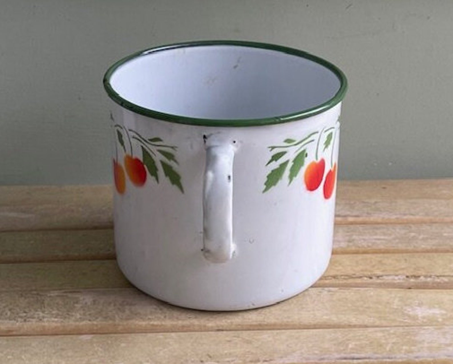 Vintage Large Enamel Mug With Fruit Pattern, Vintage Kitchen - Etsy