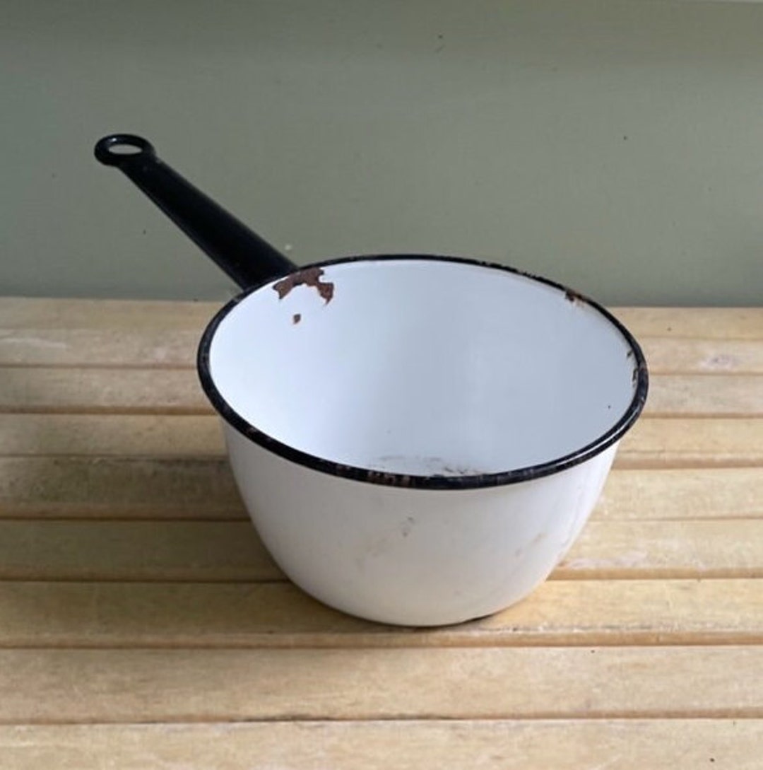 Vintage White Enamel Saucepan, Six Cup Enamel Saucepan - Etsy