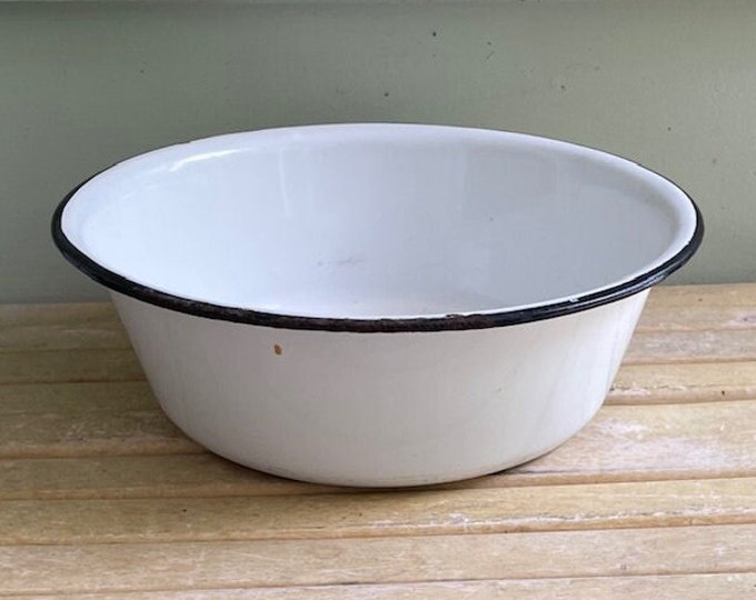 Vintage Enamel Wash Basin, White With Black Trim Enamel Farm Basin - Etsy