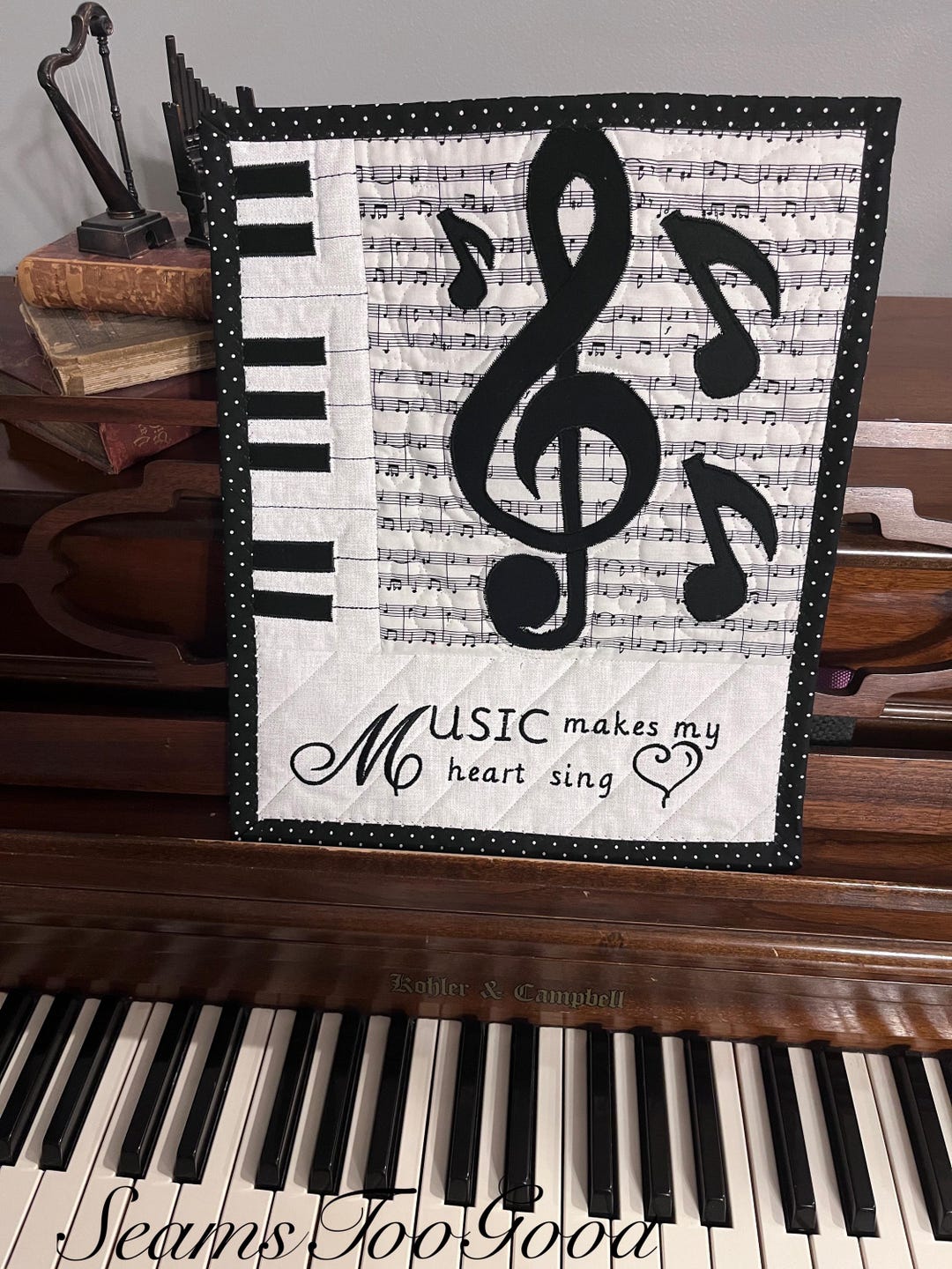 Music Note Black&white Small Quilt Wall Hanging music Makes My Heart ...