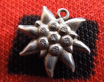 Edelweiss bracelet | Etsy