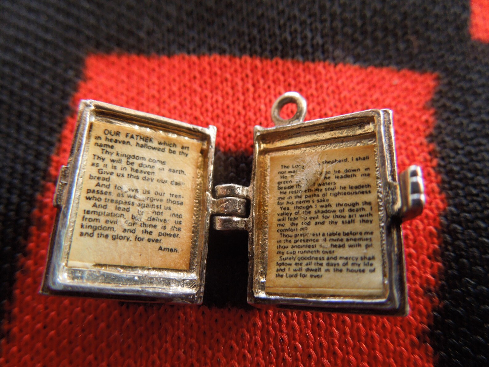 Opening Sterling Bible Charm Holy Bible Locket by Toby Opens | Etsy