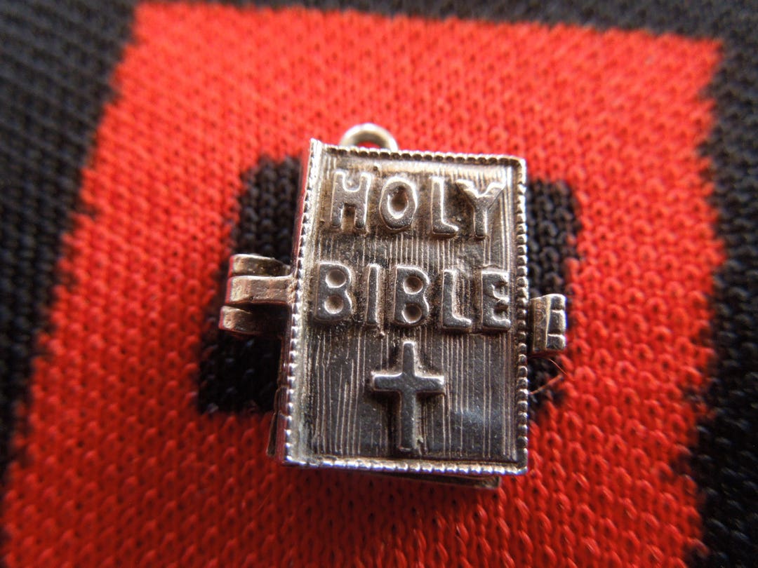 Opening Sterling Bible Charm Holy Bible Locket by Toby Opens to Lords ...
