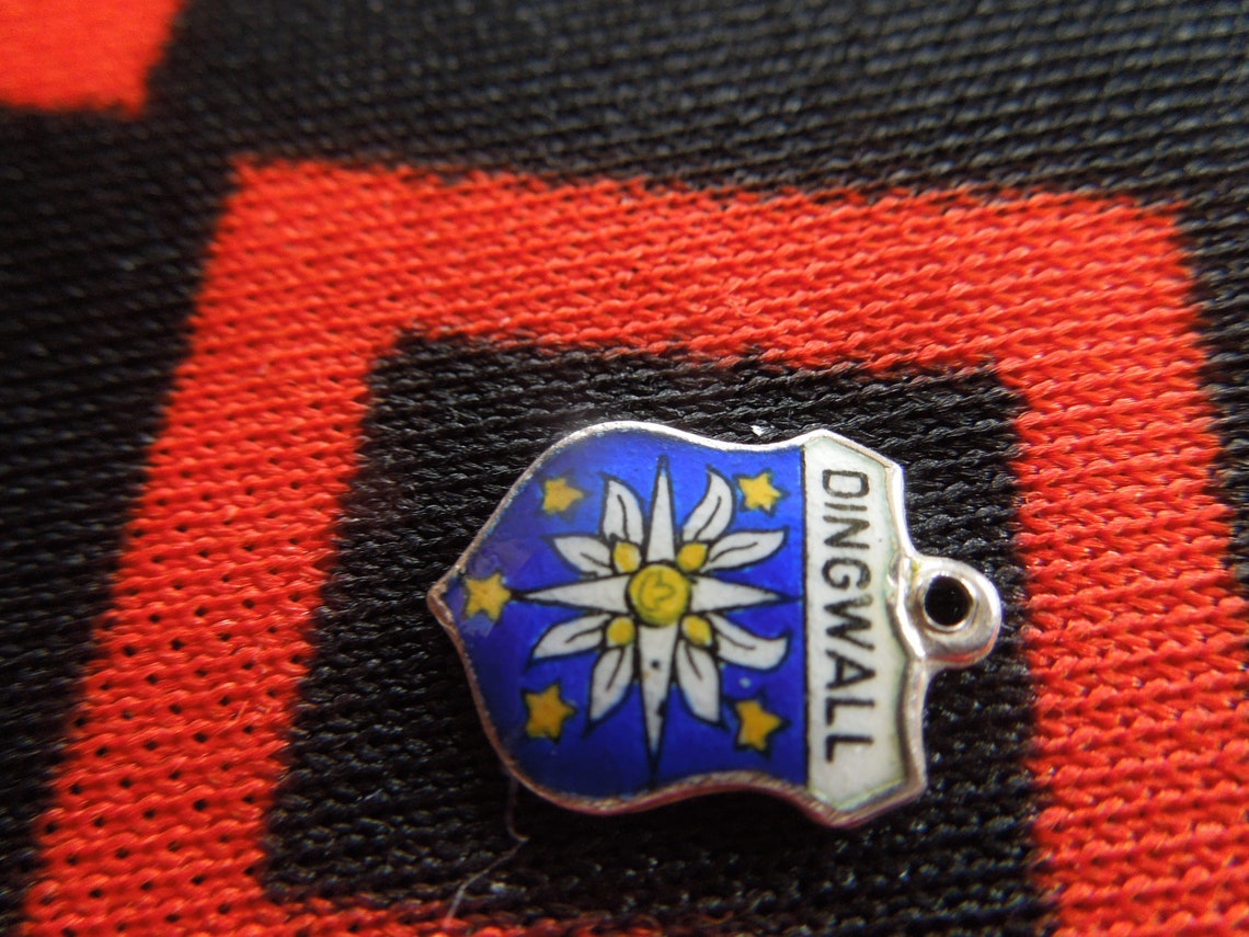 Enamel Silver Dingwall Charm Scotland Shield Silver Charm for Bracelet ...