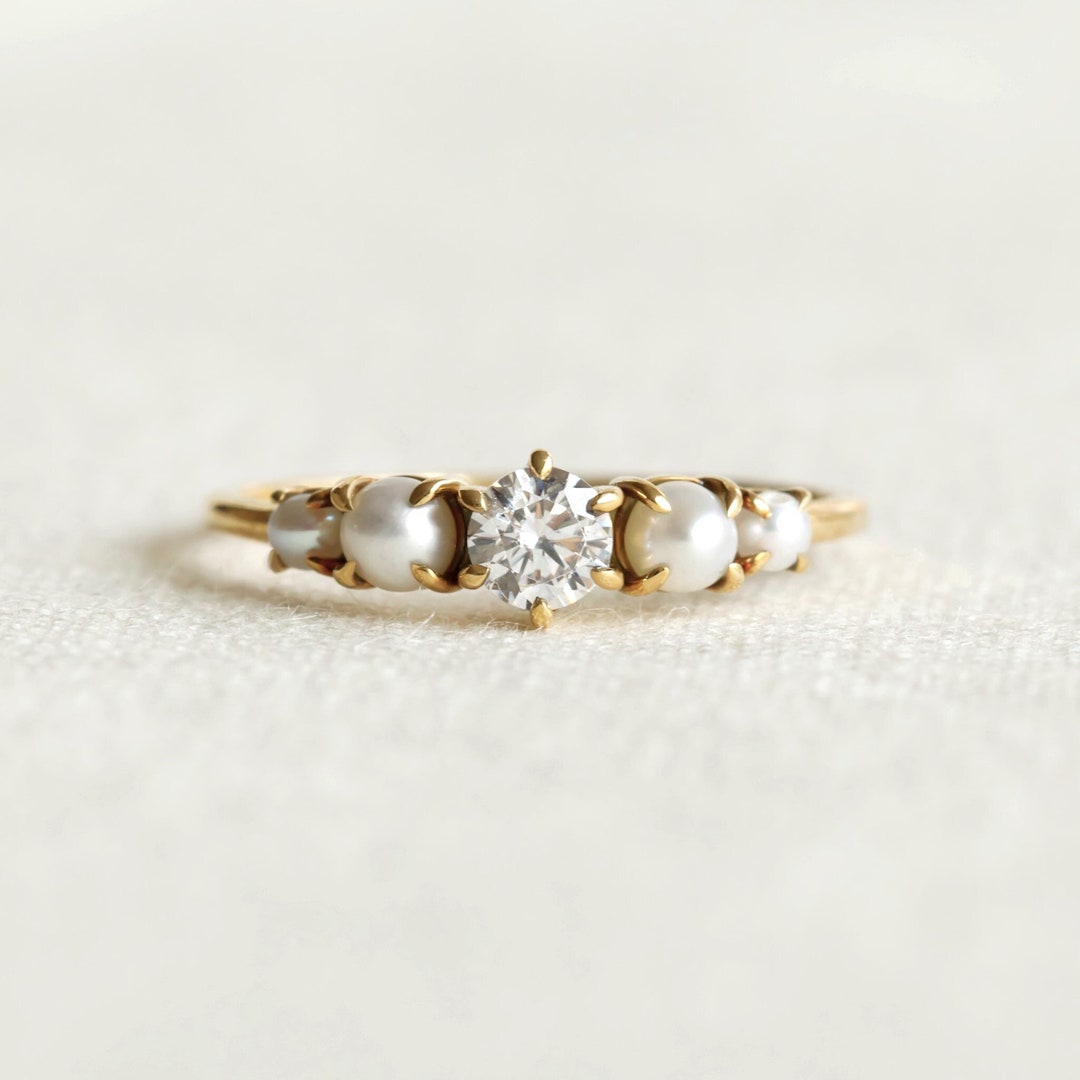 Seraphic Ring, Gold Ring, Engagement Ring, Wedding Band, Pearl Ring - Etsy