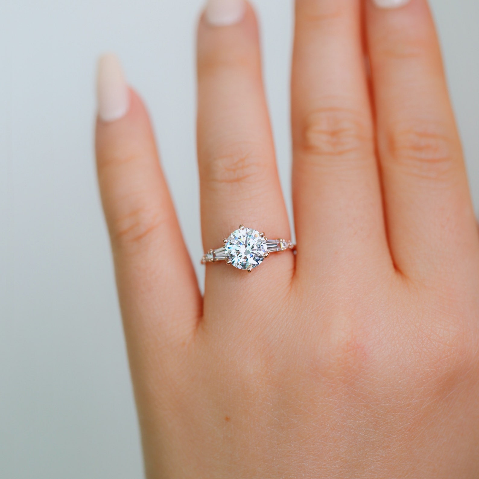 Anillo de siete piedras anillo cónico anillo de compromiso - Etsy España