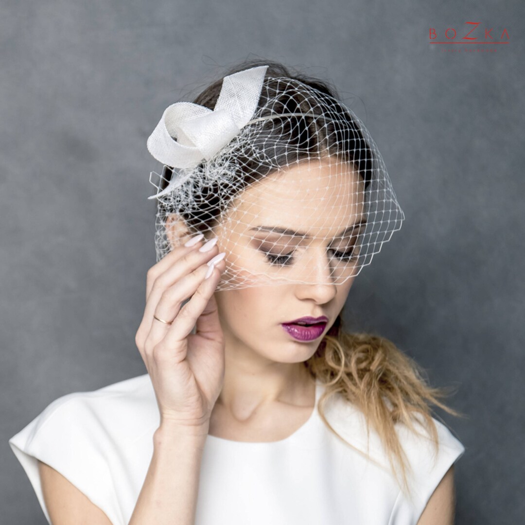 Modern Simple Wedding Fascinator With Knot Theme, Veiling on Face ...
