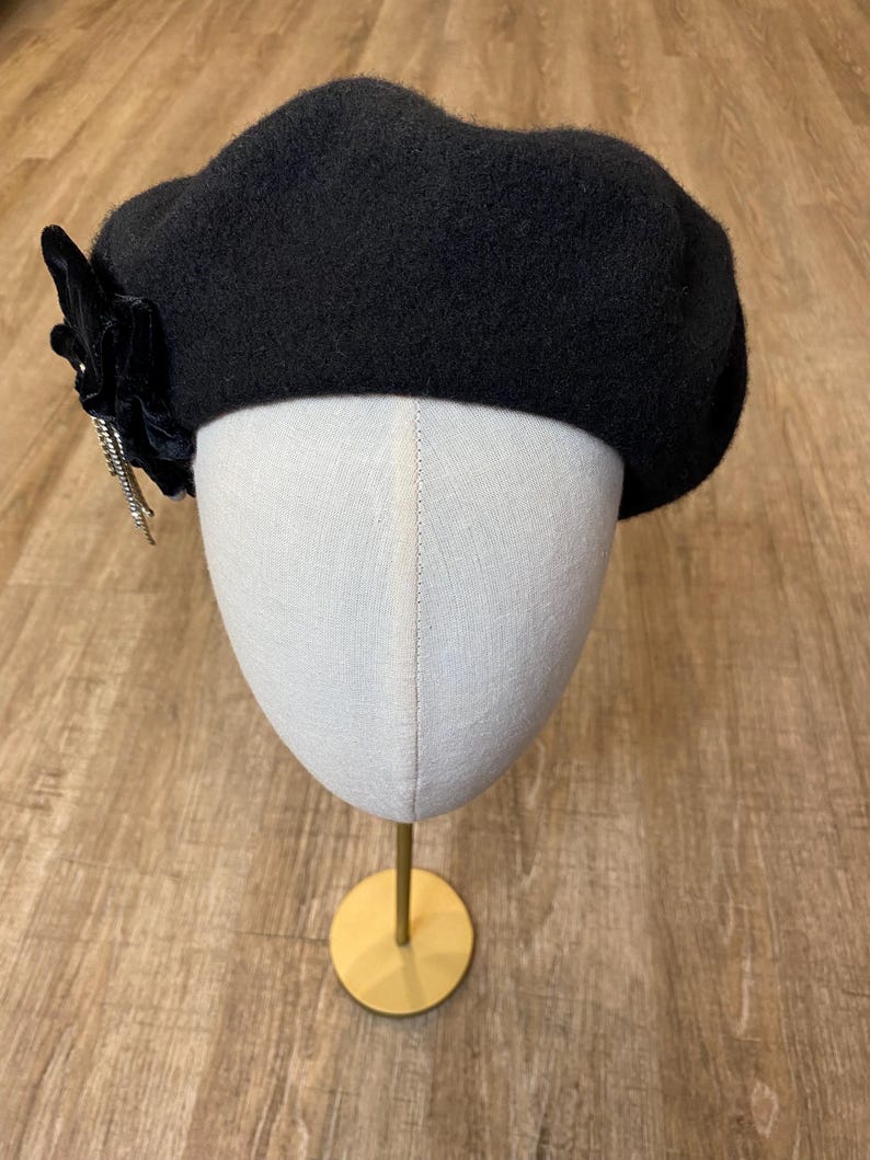 Luxury Black Beret With Velvet Bow and Rhinestones, Modern French Beret ...
