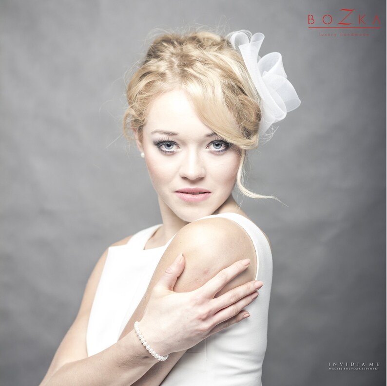 Crin Wedding Fascinator With French Veiling Bridal Flower | Etsy