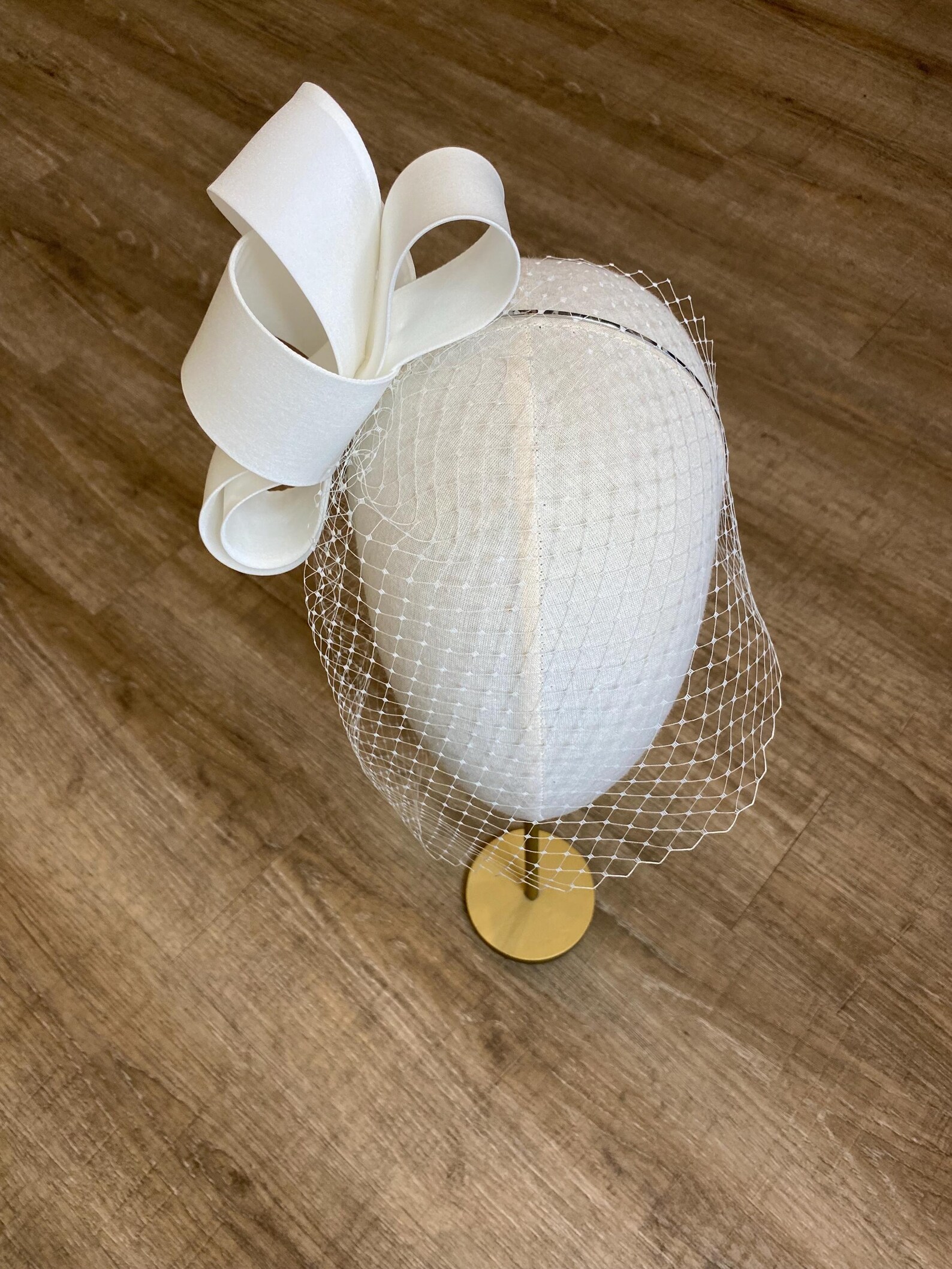 Modern Bridal Fascinator With Veiling on Face, Big Wedding Headpiece ...