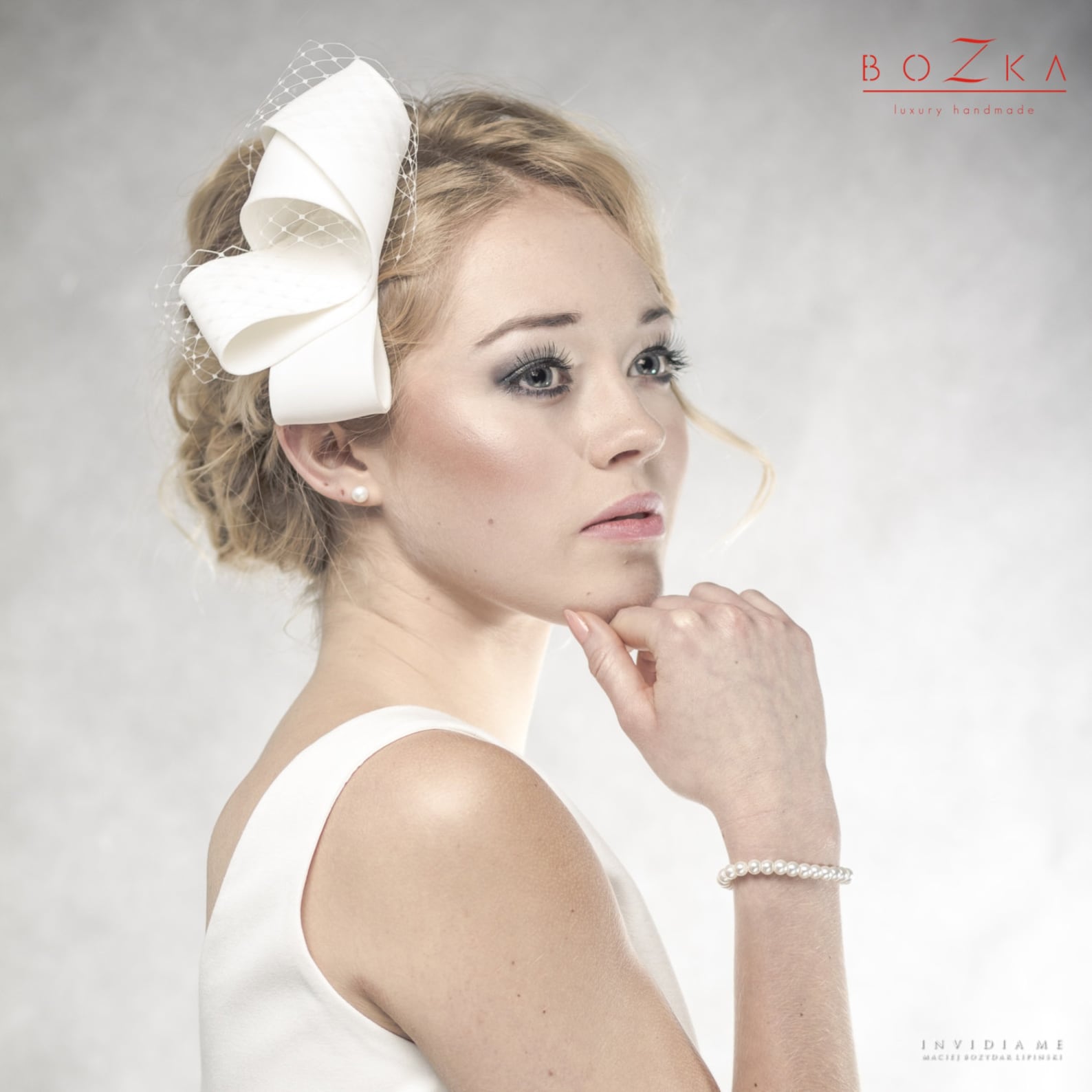 Silk Modern Bridal Fascinator With Veiling Big Wedding - Etsy