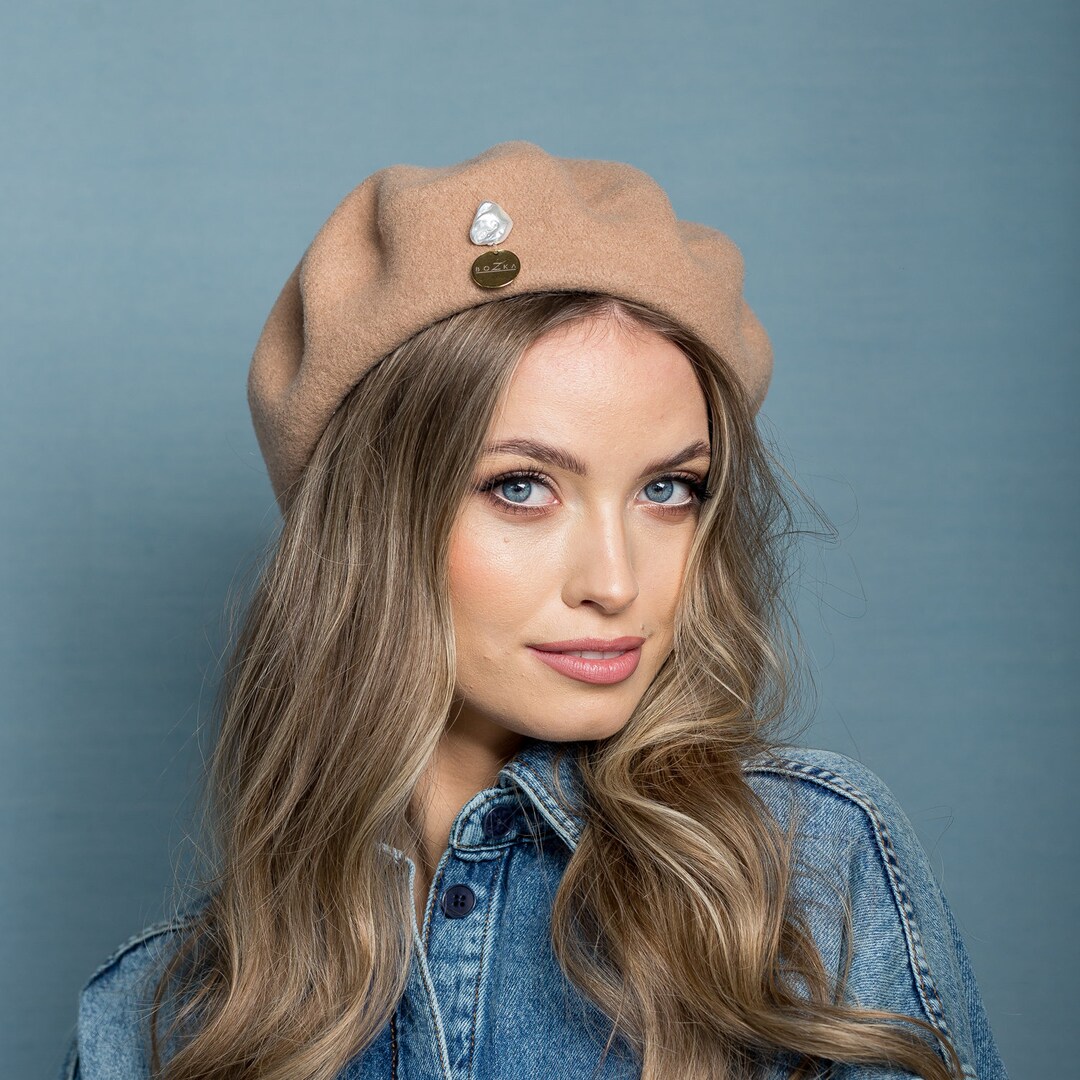 Beige Beret With Pearl and Pedant, Simple Winter Beret, French Winter Beret, Handmade - Etsy