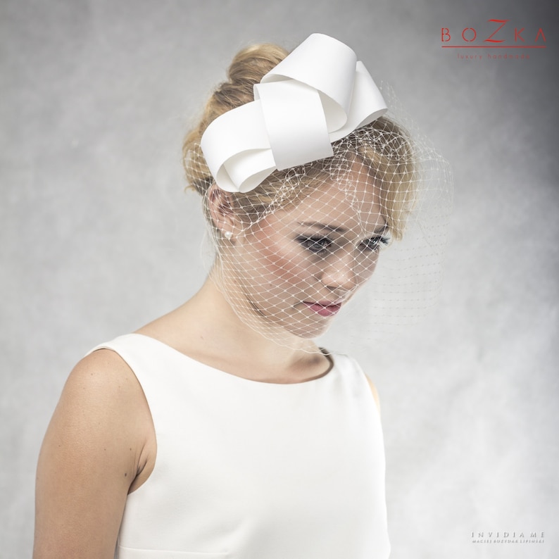Modern Bridal Fascinator With Veiling on Face Big Wedding - Etsy