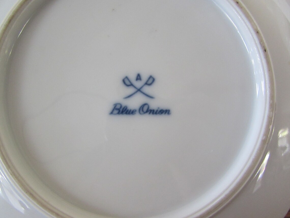 Blue Onion Plate Vintage Blue Onion Plate Vintage Blue Onion - Etsy