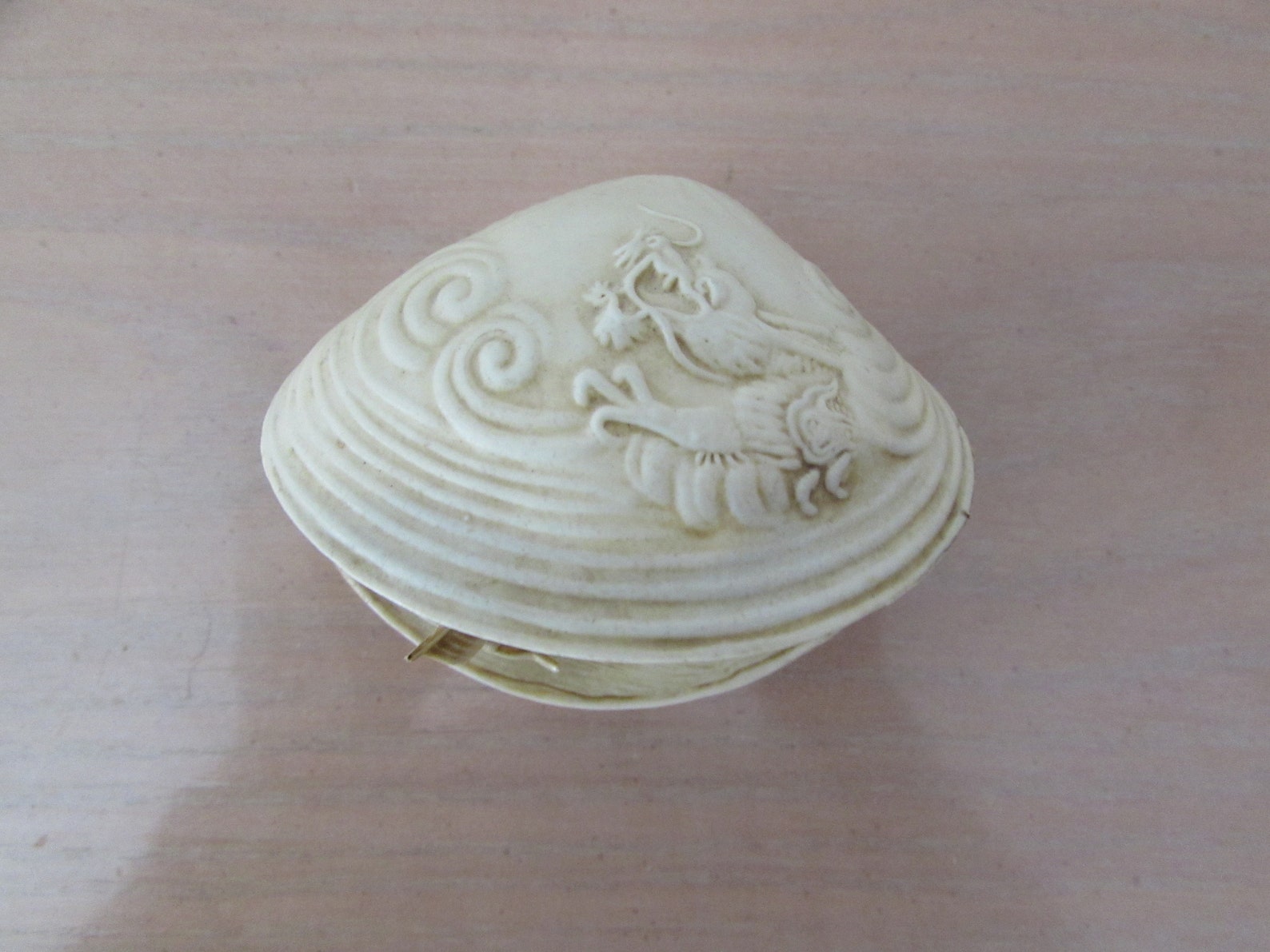 Asian Art Clam Shell Celluloid Diorama Vintage Clam Shell - Etsy
