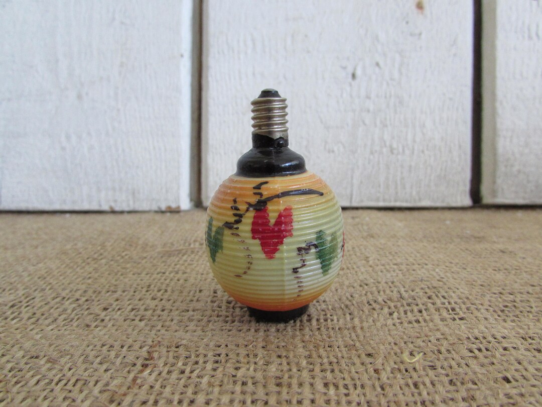 Holiday Lightbulb, Vintage Holiday Lightbulb, Asian Flair Holiday ...
