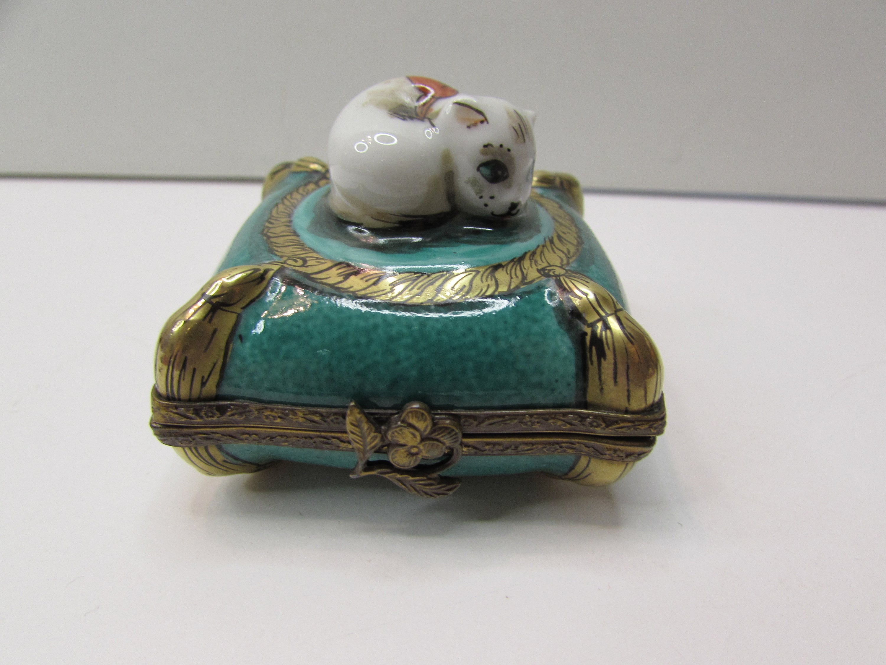 Limoges Boxes Retired