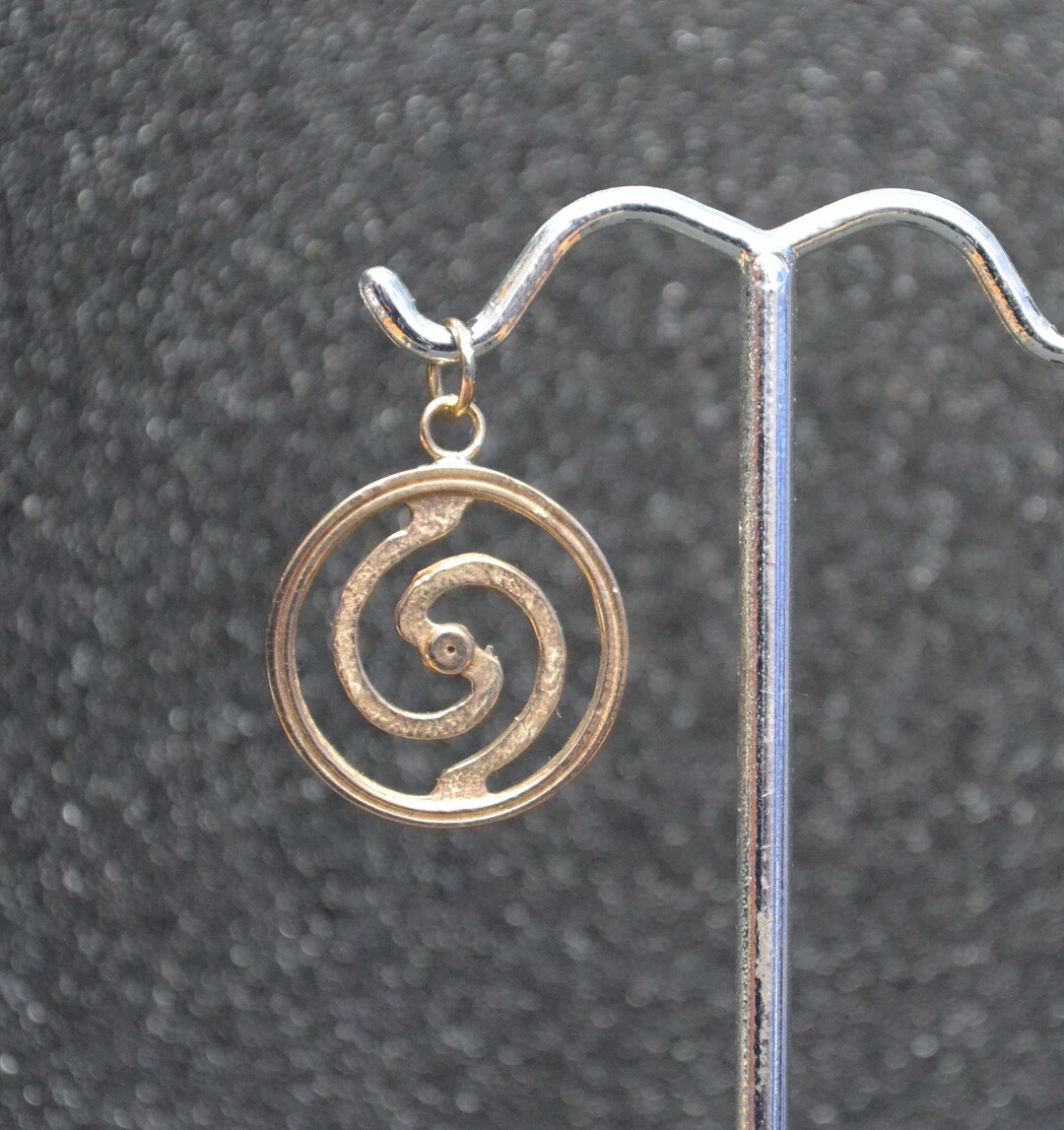 Cast Flywheel Gear Pendant or Charm - Bronze Modeled Energy Storage ...