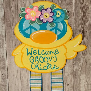 Groovy Chicken Spring Wood Diy Kit, Peace Love and Chicken Wreath ...