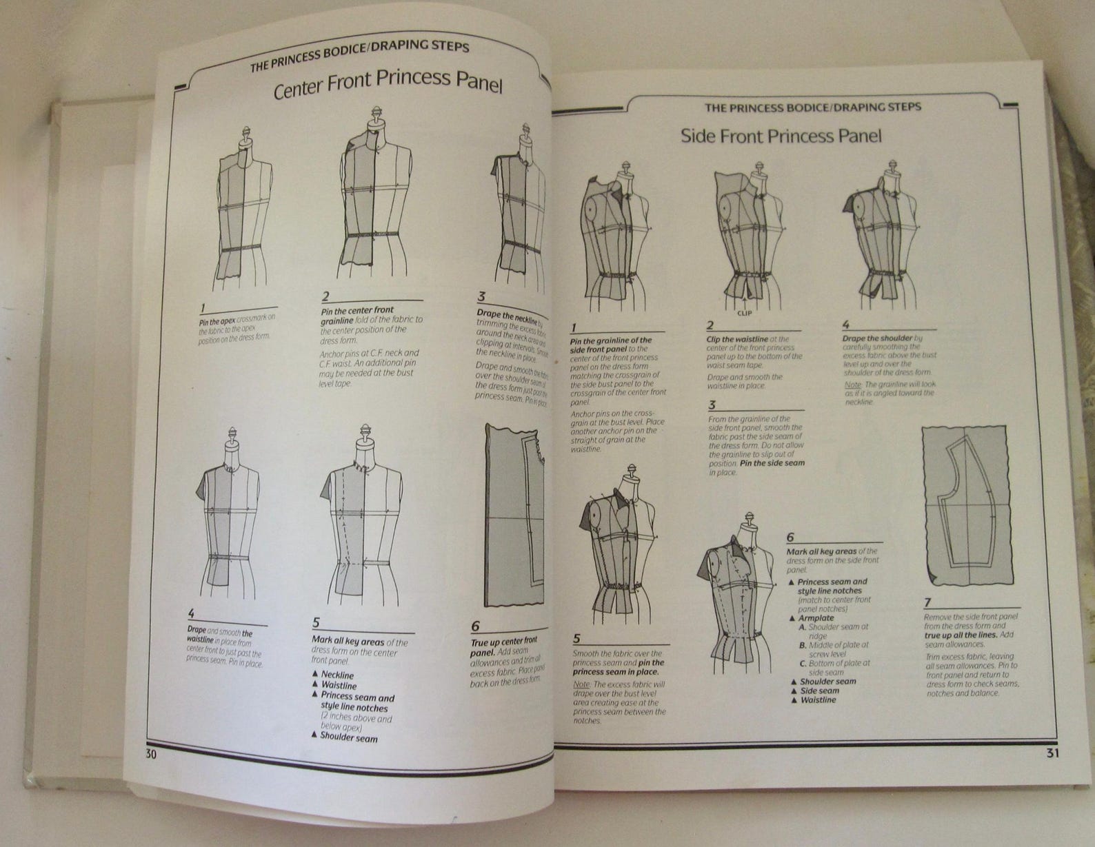 The Art of Fashion Draping Connie Amaden-crawford 1989 Fairchild Books ...