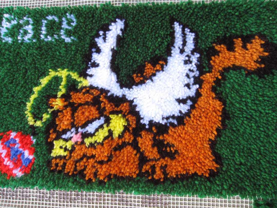 Vintage Garfield Cat Christmas Angel Completed Latch Hook Rug or Wall ...