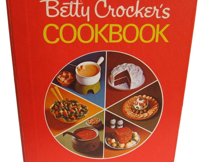 Vintage Betty Crocker Pie Cover Cookbook 1970s Red Hardcover 5 Ring ...