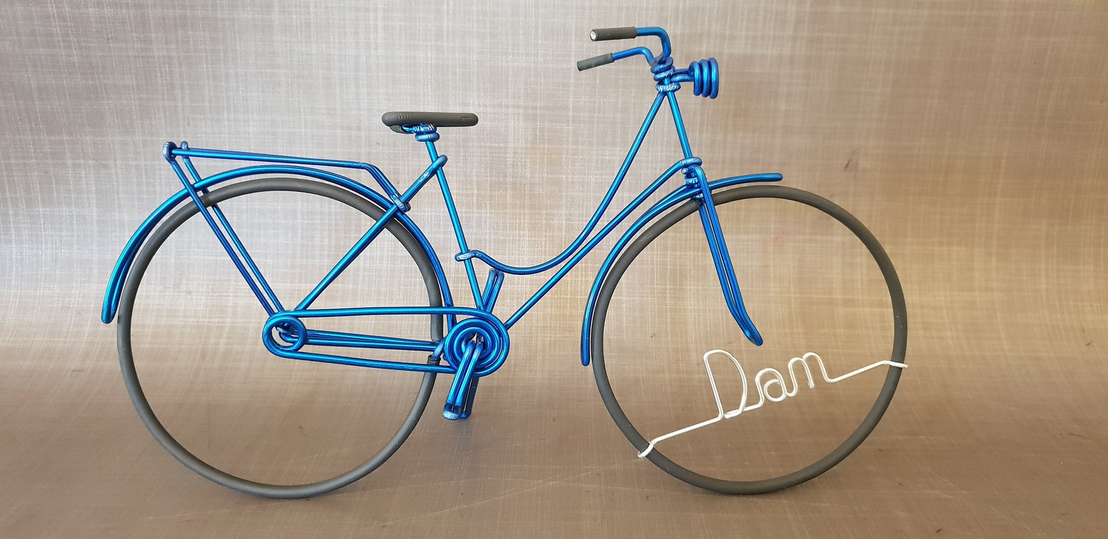 Vélo Hollandais Miniature / Dutch bike in aluminium wire | Etsy France