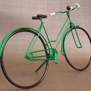Miniature Bike With Trumpet Horn / Classic Bike in Aluminum Wire With ...