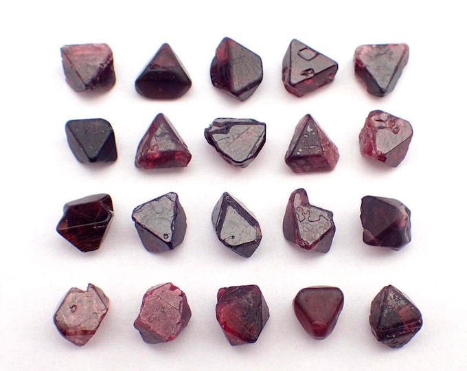 Natural Red Spinel Crystal From Badakhshan Afghanistan 1.15 Carat - Etsy