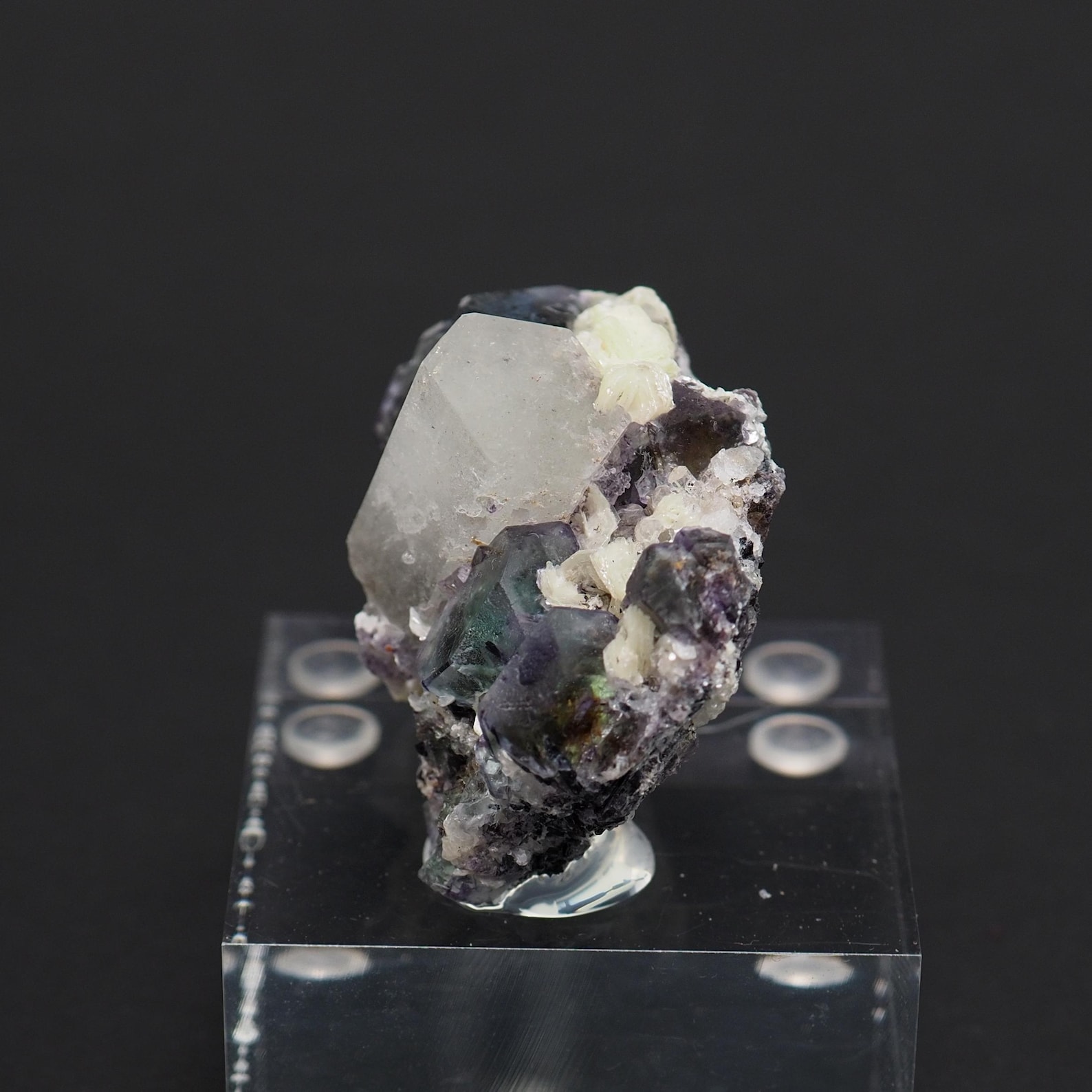 Goshenite Crystal With Muscovite and Fluorite From Erongo, Namibia 32mm ...