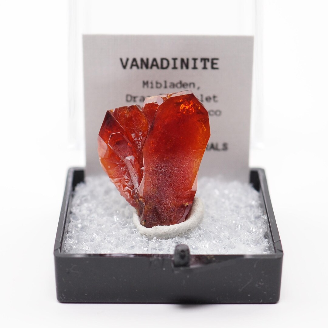 Vanadinite Crystal Cluster Natural Stone From Mibladen, Morocco Mineral ...