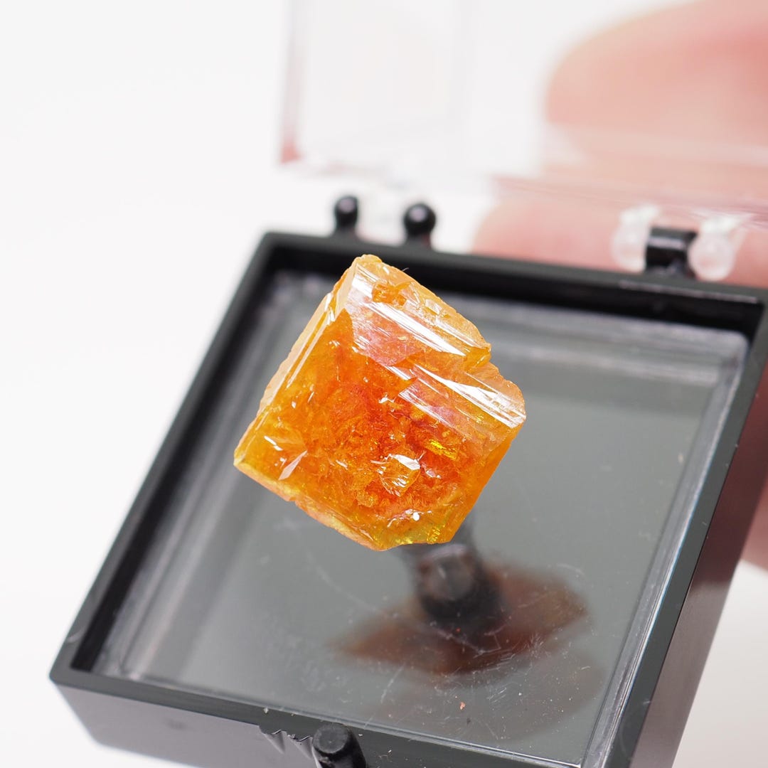 Wulfenite Crystal From Mammoth-saint Anthony Mine, Tiger, Pinal Co ...